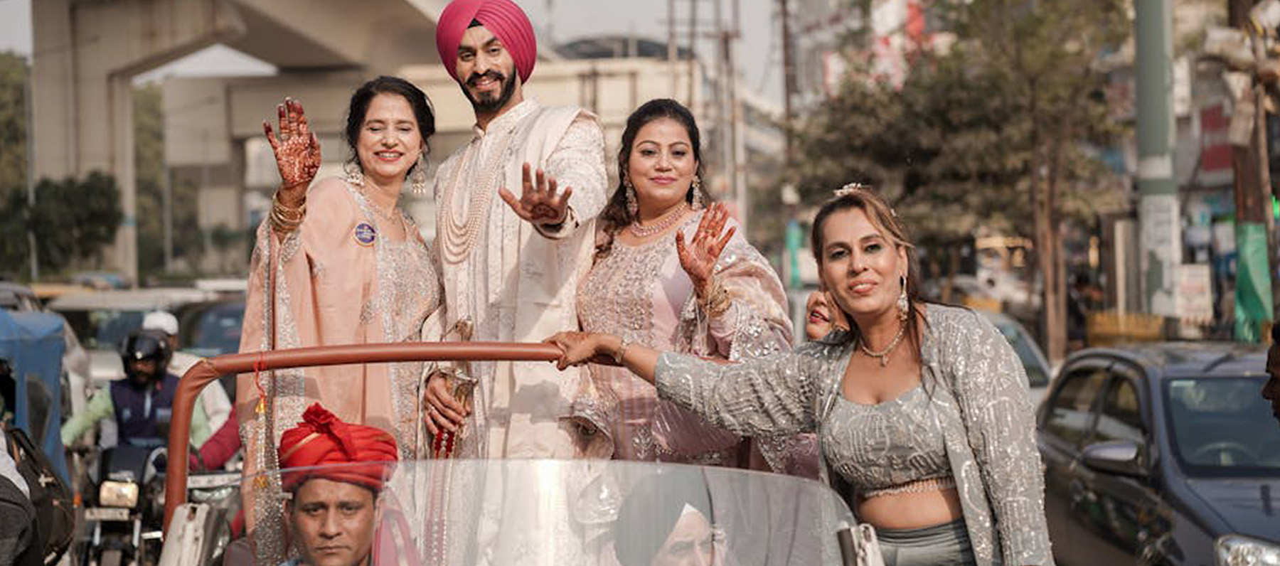Best Deals on Bulk Travel Booking for Weddings & Events | Happiffie