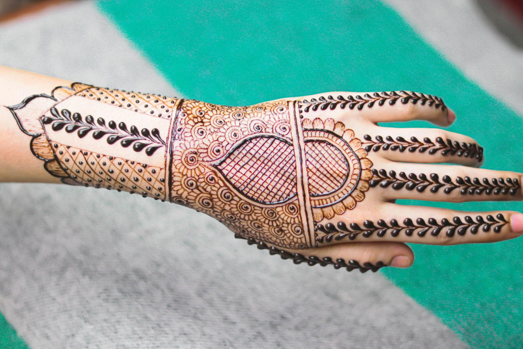Latest Bridal Mehndi Designs & Trends 2026 - Complete Guide | Happiffie
