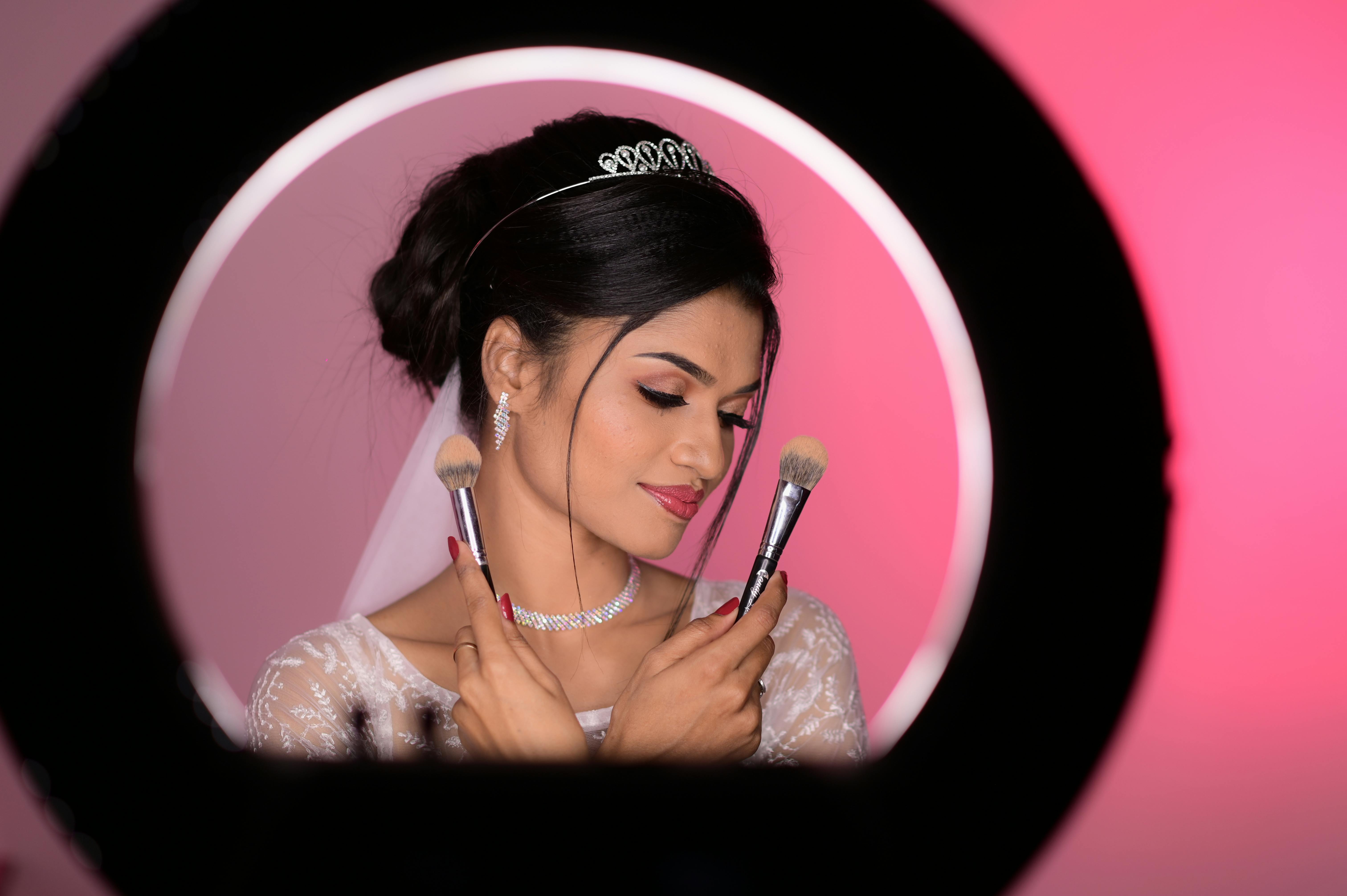 Top Bridal Makeup Trends India 2026: Complete Wedding Guide | Happiffie